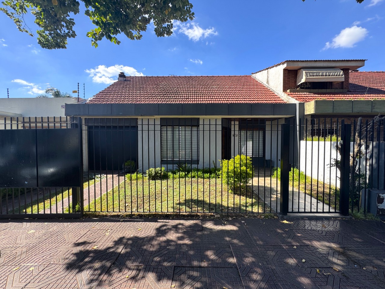 Chalet en Venta, Cadiz 3400 – Pappacena | Carbone